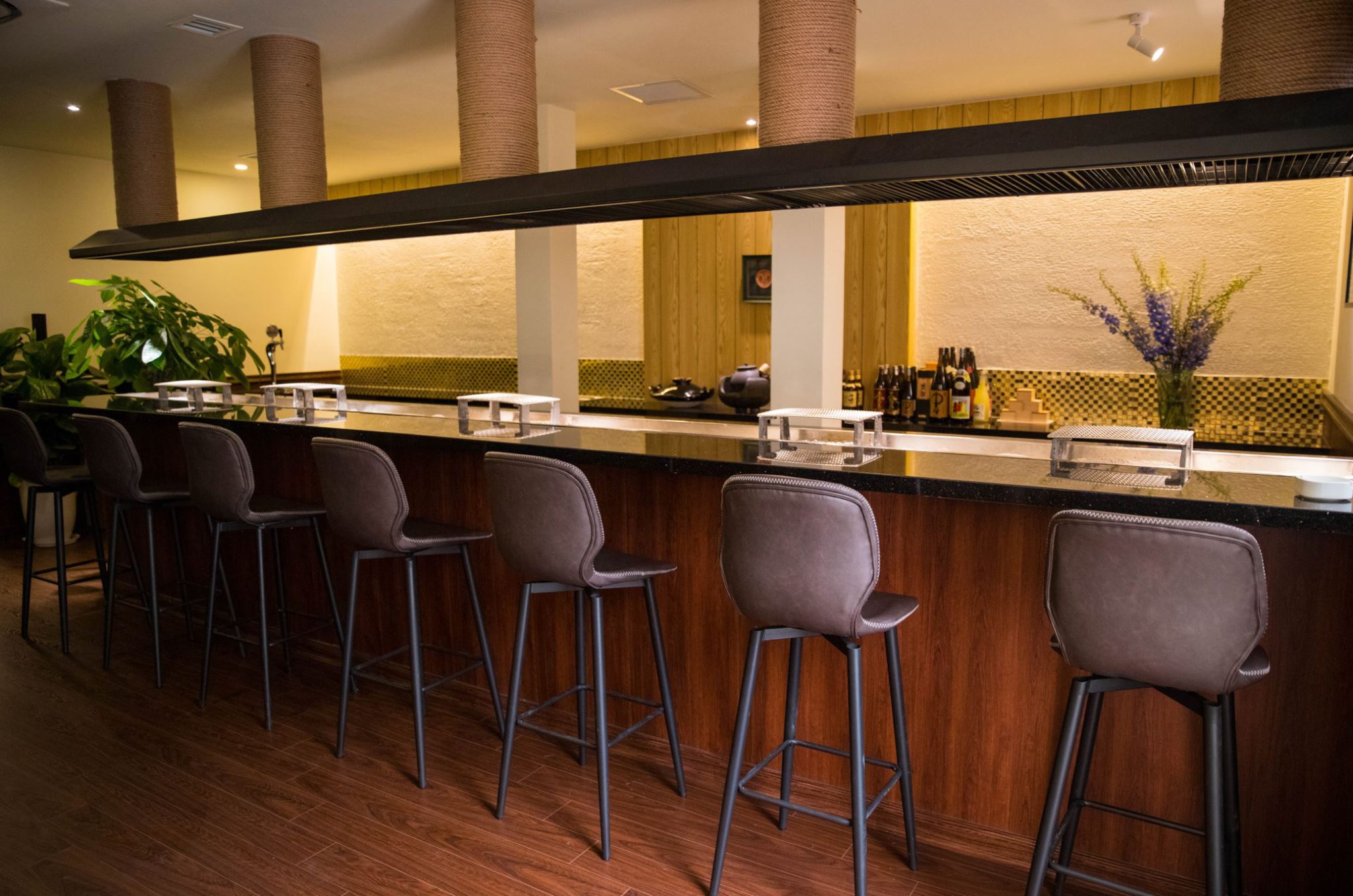 NOBU Kuroge Wagyu Restaurant & Boutique - Walking Vietnam - ウォーキングベトナム