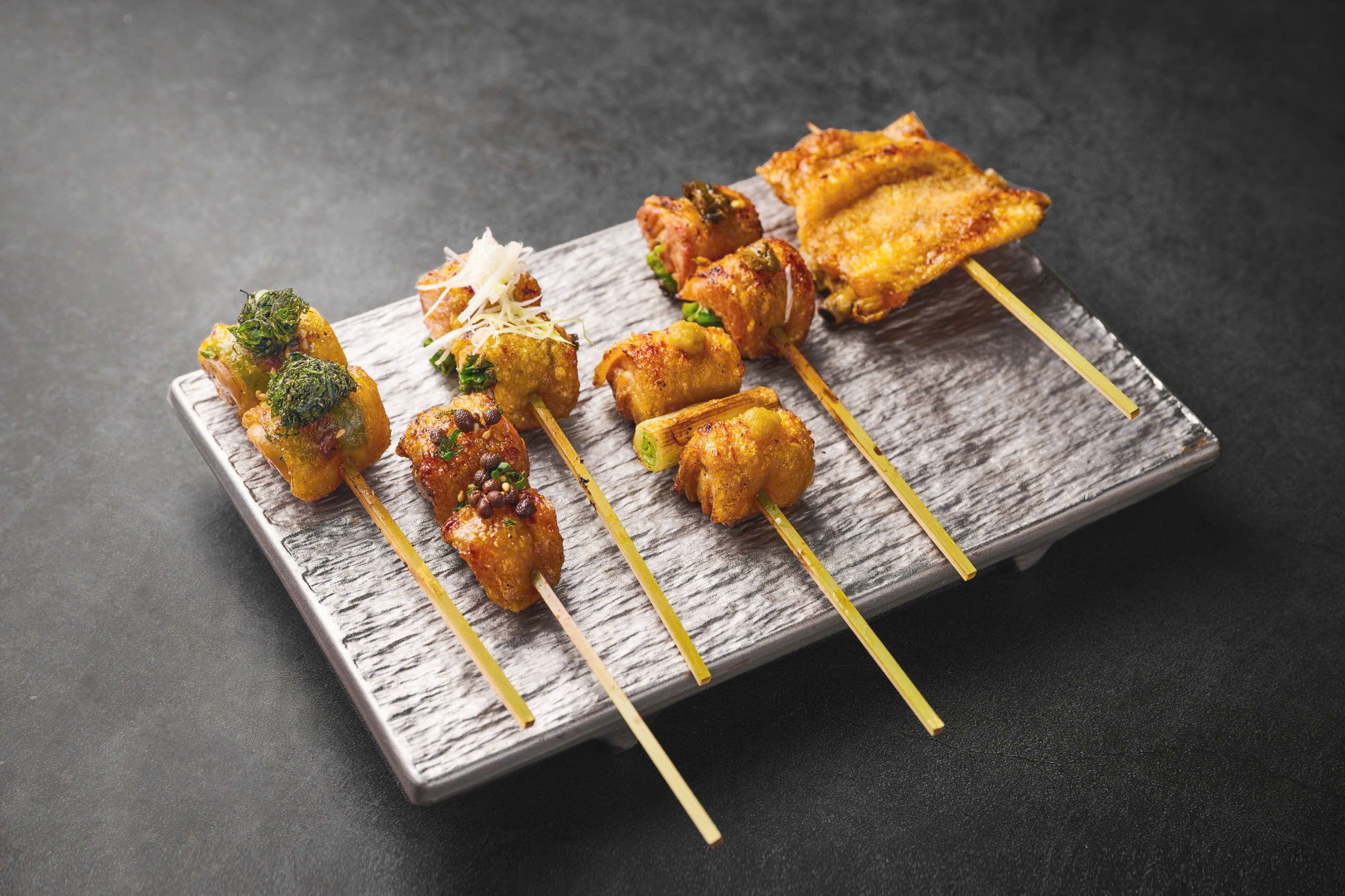 RAMEN SHIN ラーメンしん - Walking Vietnam - ウォーキングベトナム